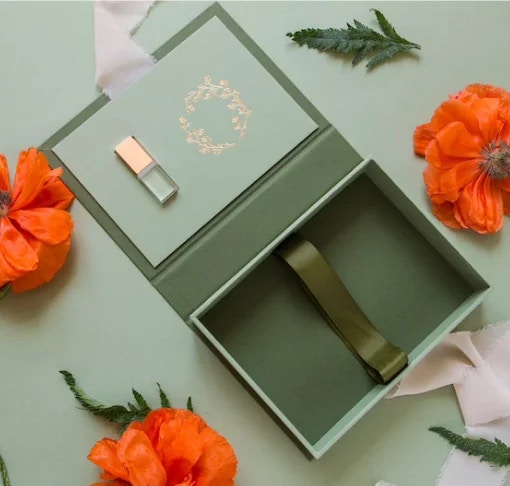 Custom Printed Magnetic Gift Boxes - Cardstock Product Boxes - by ...